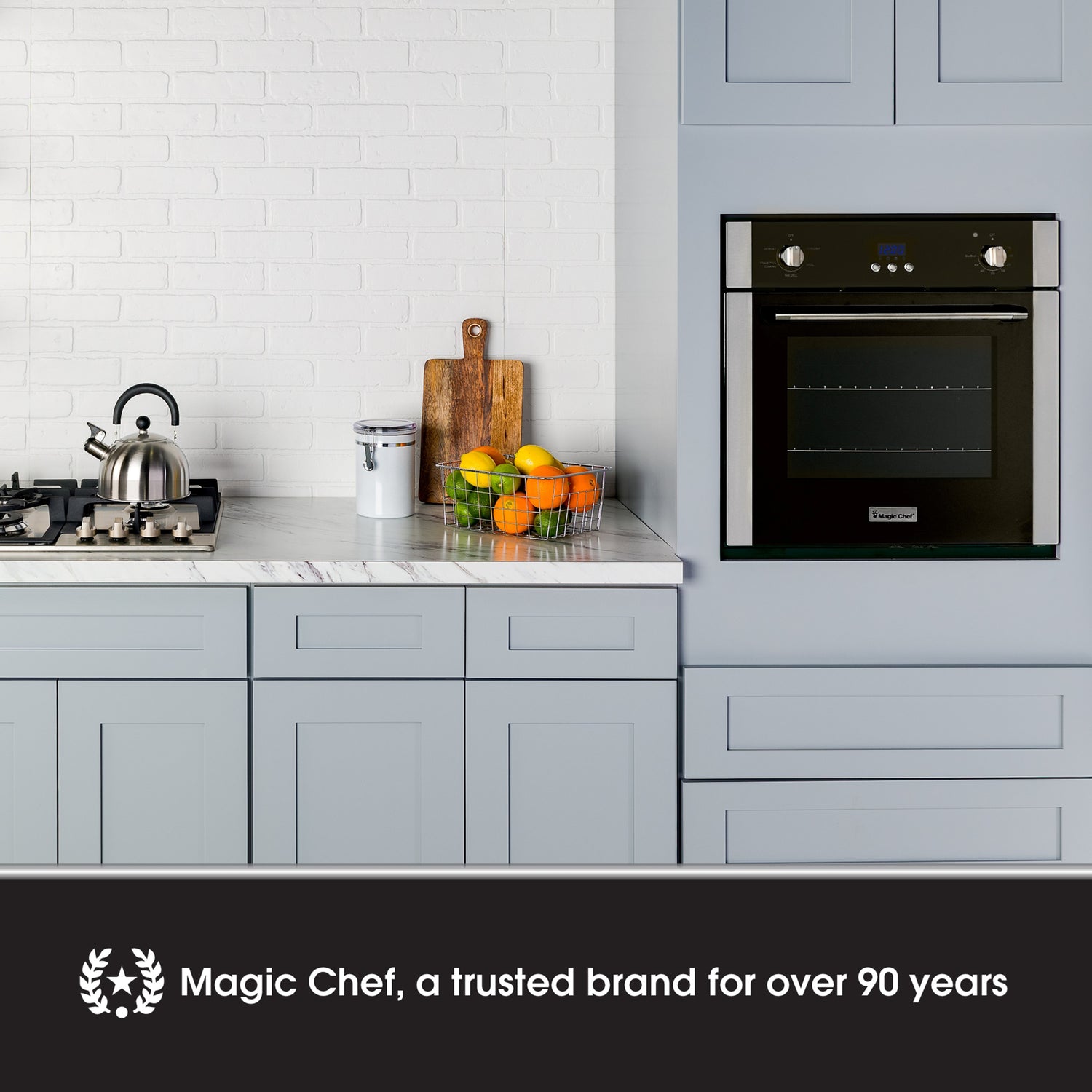 The Magic Chef 24-Inch Built-In Wall Oven has a sleek stainless steel ...